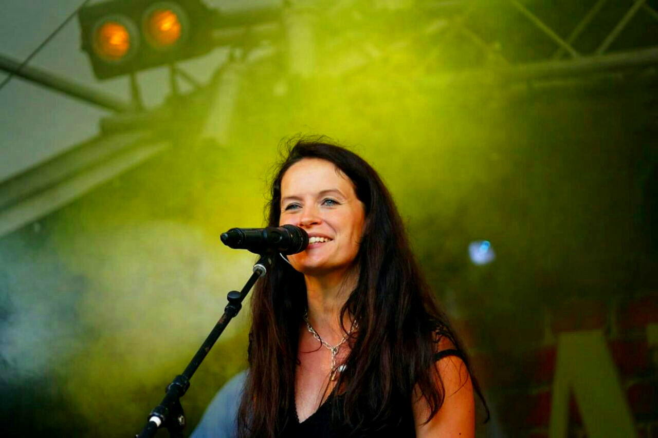 Nina – Late Night .rocks